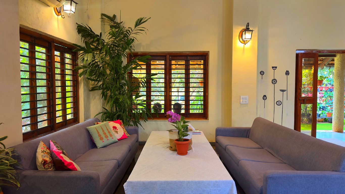 Phoenix Farm Stay - starting @ 2100/-